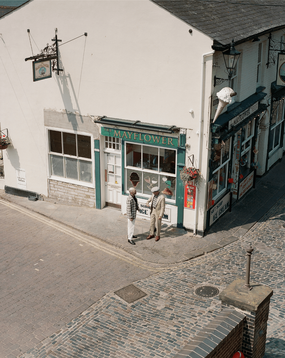 Fathers and Sons: A Conversation with Peter and Henry Knock – Drakes US