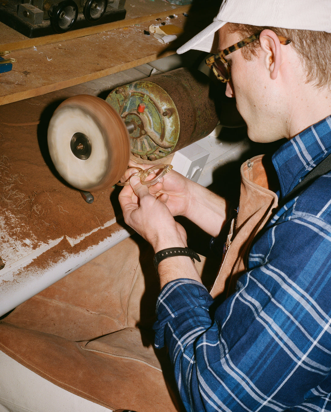 The Glasses Maker – Drakes US